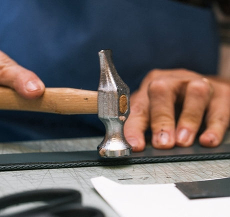 craftsmanship | スマイソン SMYTHSON 日本公式オンラインストア